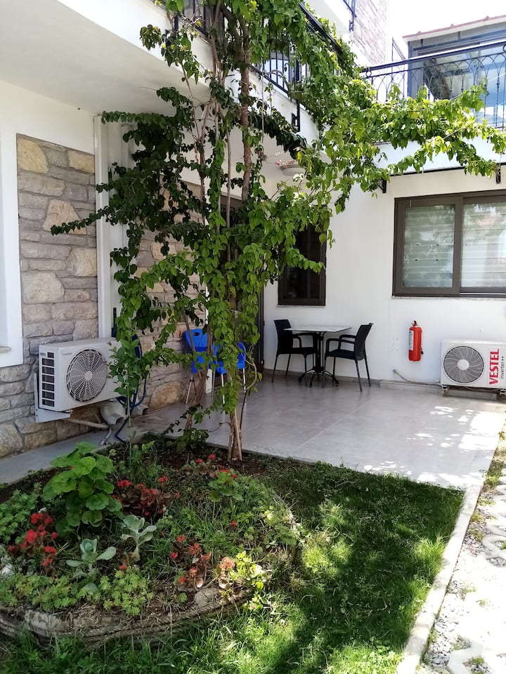 Datça Zeytin Evleri 2+1 (D:1 Bahçe Katı ) - Datça