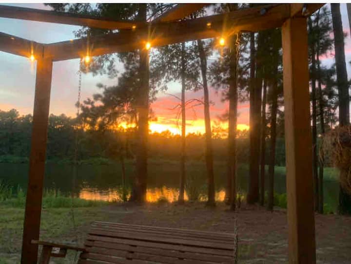 Quiet, Lake Front Guest House-no More Than 4 Guest - Louisiana