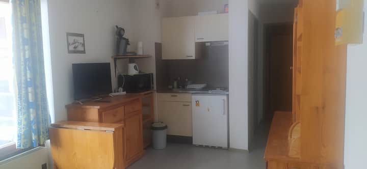 Studio Cabine Superbagnères - Pieds De Pistes - Bagnères-de-Luchon