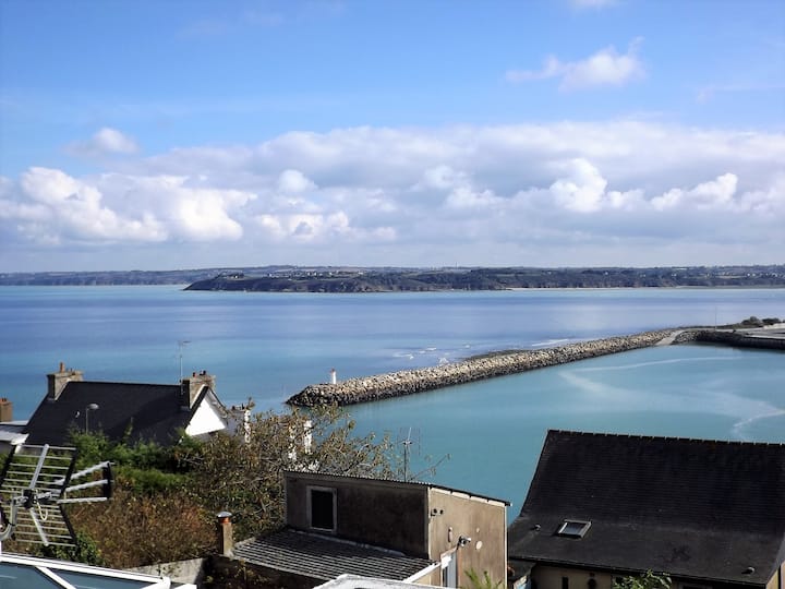 Charmante Maison Face à La Mer, Proche Des Plages - Plérin
