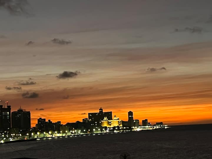 Hostal Isabel Prado Y Malecón - La Havane
