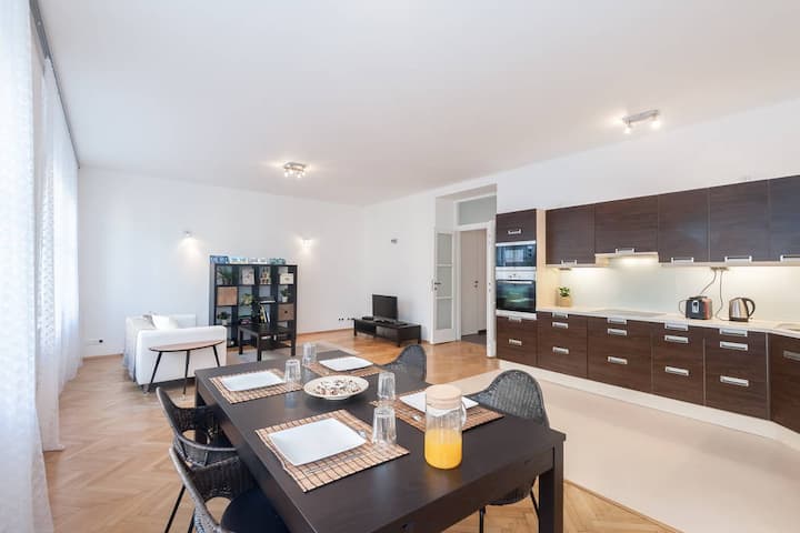 Appartement De Luxe Avec Sauna - Prague