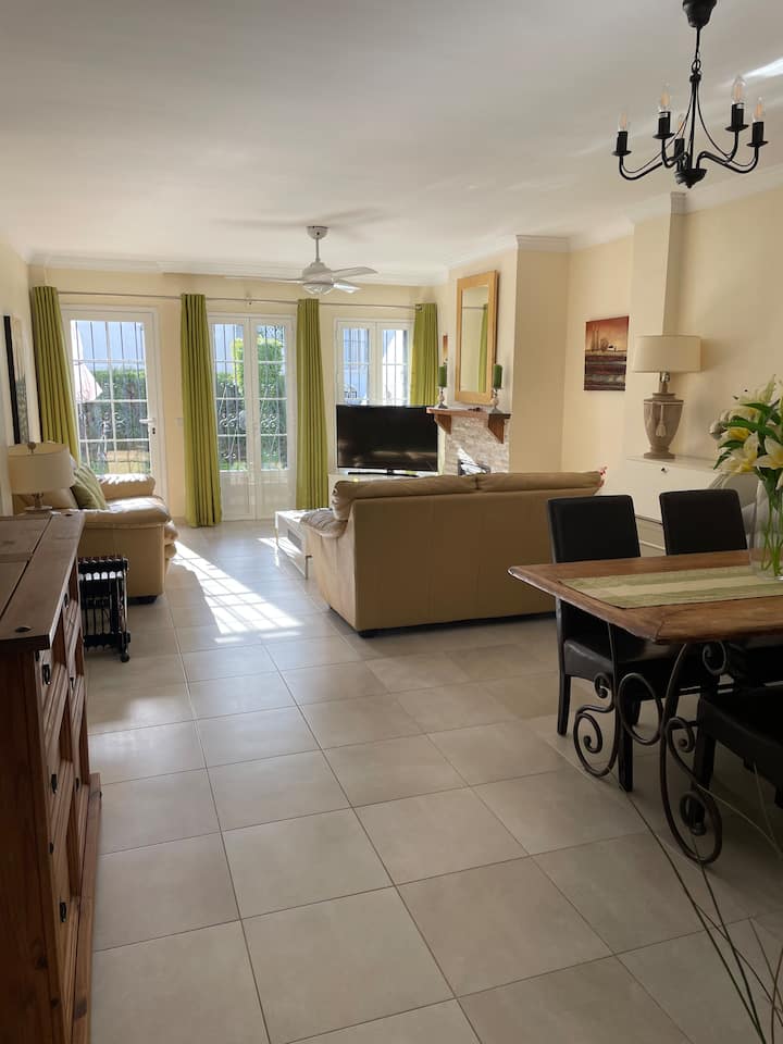 Garden Apt, 2 Bedroom 2 Bathroom Estepona/san Pedo - Benahavís