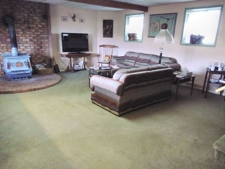 Rustic Charm Room / Rainbow Country B&b - Escalante, UT
