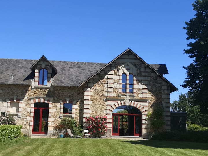 Maison 8/10 Pers Au Coeur De La Campagne, Piscine - Château-Gontier-sur-Mayenne