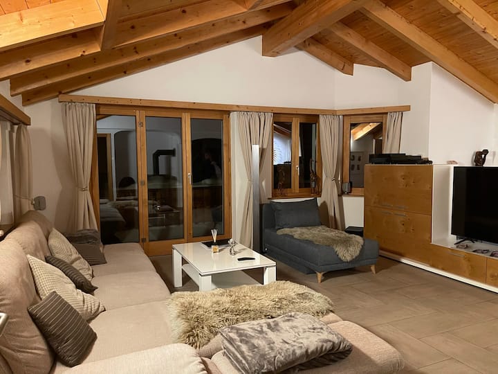 Chalet Mit Top-ausstattung In Zentraler Lage - Saas-Grund