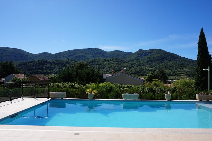 Maison Provençale Avec Piscine Privée - Drôme