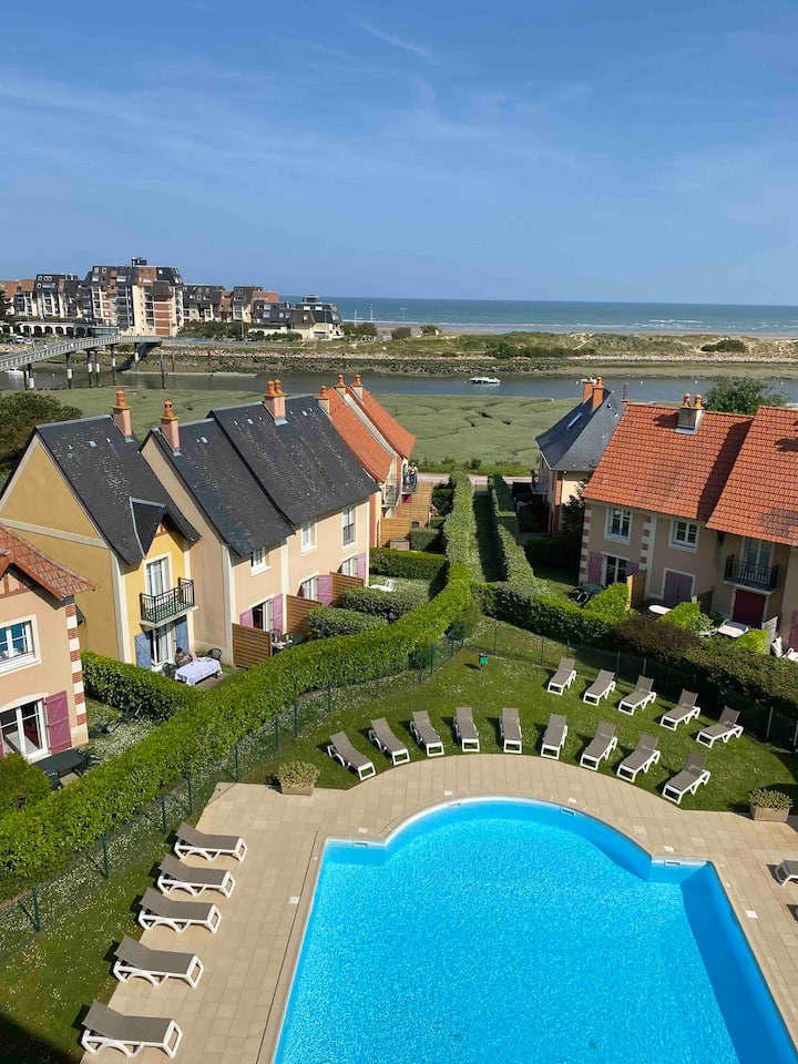 Duplex 40m2 Au Dernier éTage Face à La Mer - Cabourg