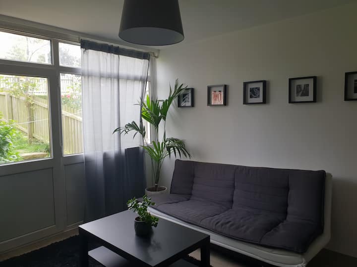 Simple Single Room - Sheffield
