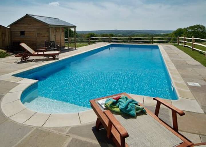 The Roost Country Cottage On Working Farm - Kent