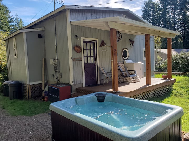 Sutton Lake Area Cottage Outside Florence - Oregon