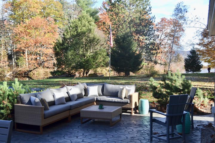 Ossipee Lake Waterfront Home With 1 Dock Space! - Ossipee, NH