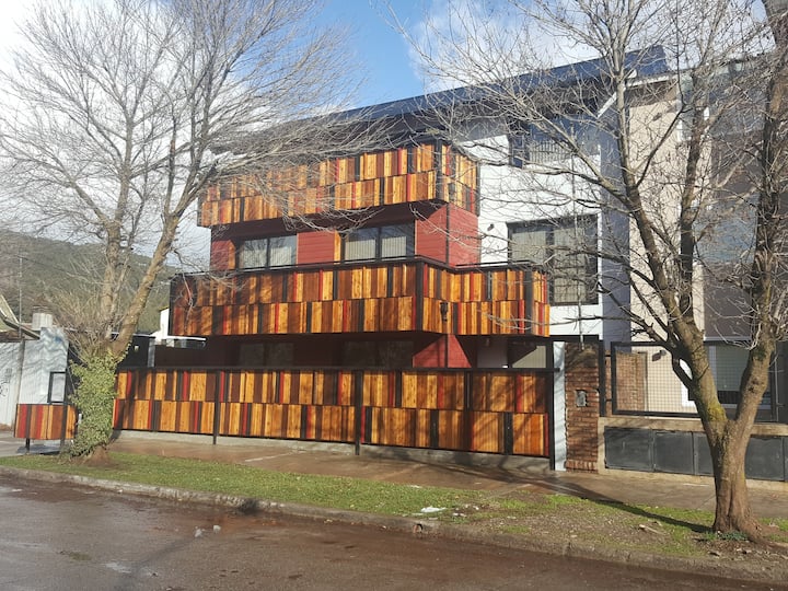 Moderno Dúplex Con Parrilla Portátil - San Martin de los Andes