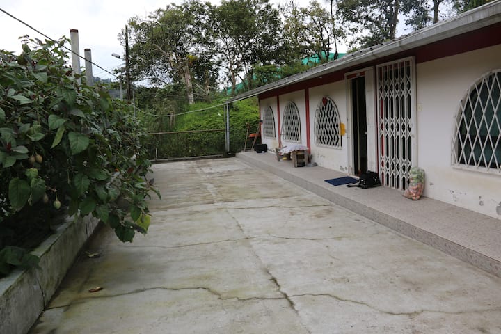 Hermosa Casa De Campo - El Chaco