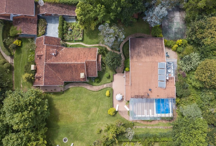 Piscina Coberta/lazer Em áRea Plana Até 21hospedes - Campos do Jordão