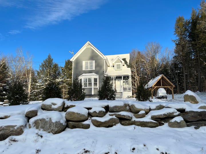 Hartson Mountain Ski House - Stowe, VT