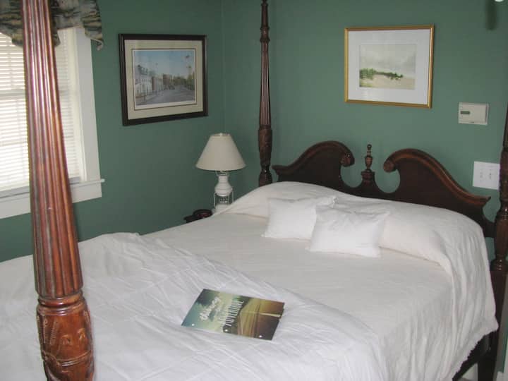 Couples Pvt Suite Close To Dwntwn And Brdwy ❤ Npt - Rhode Island