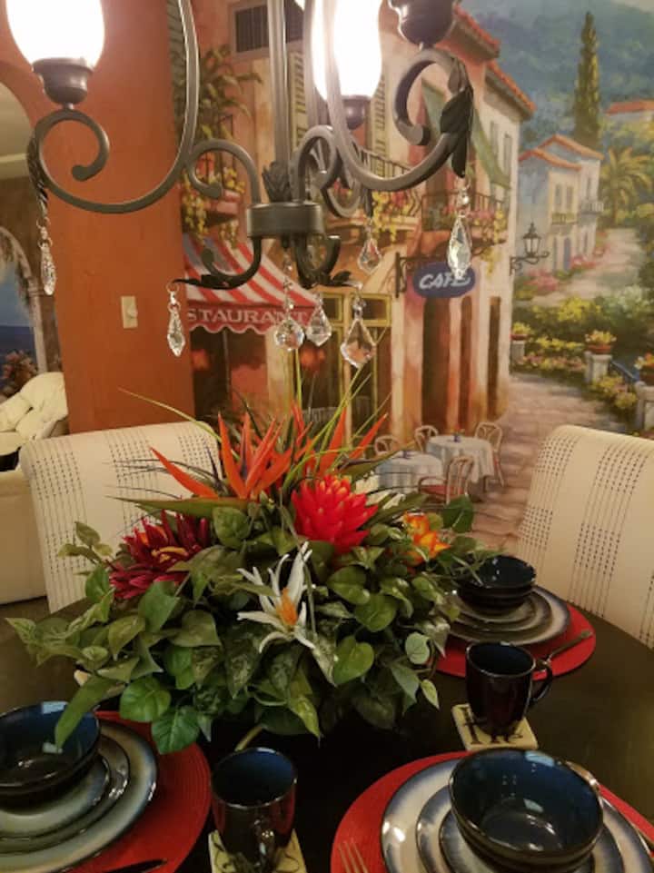 Spanish Villa Home - No Parties, Pet Friendly - Bakersfield, CA
