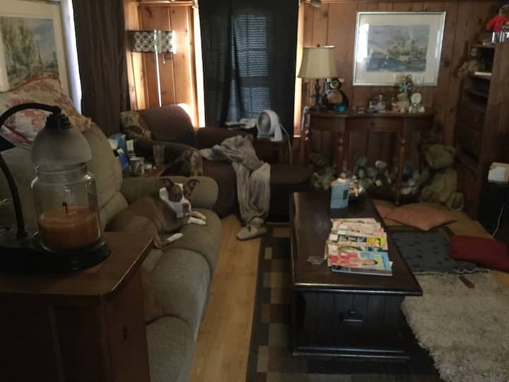 Home Away From Home In Ma - New Bedford, MA