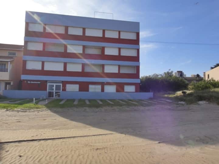 Gesell En La Playa P/4 C/aire Y Wifi, X Sem/quinc - Villa Gesell