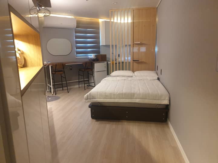 Giftshop Bnb - Busan