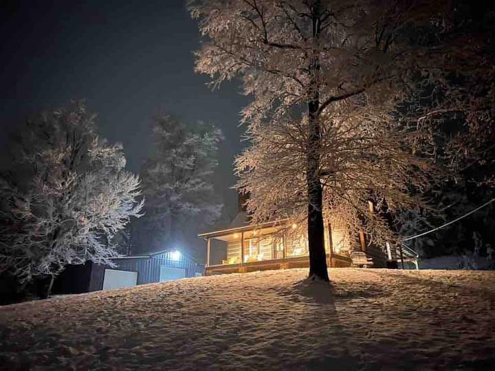 Hemlock Hideaway Red River Gorge Fireplace Hot Tub - 歐文