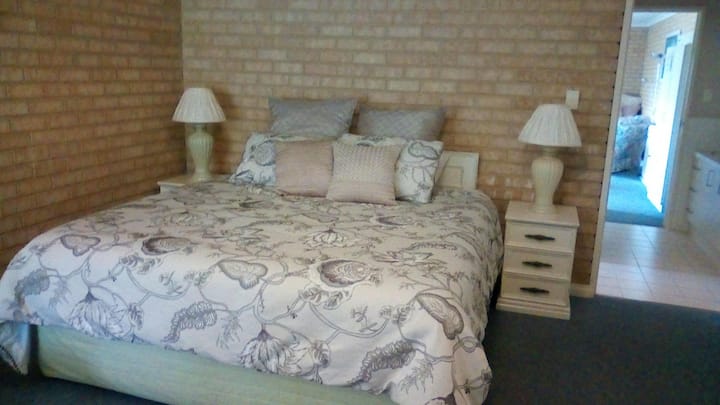 Baycity Views Family Apartment - Albany