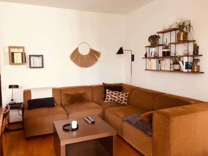 Appartement Parisien Lumineux Avec Balcon - Paris