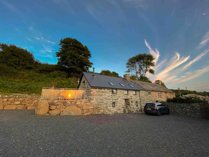 Bwthyn Clyd,fferm Cae Du - Porthmadog