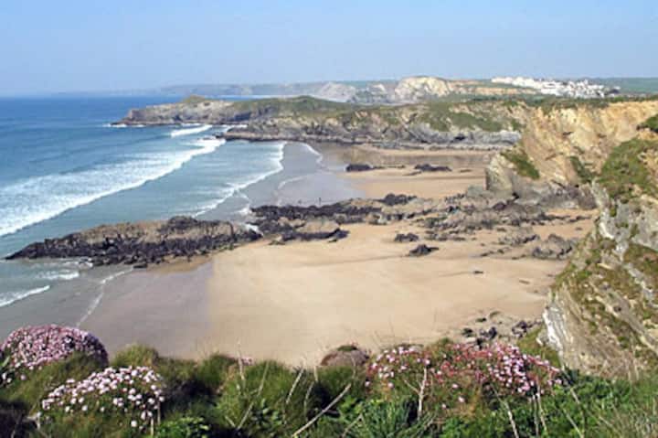 Superb Well Equipped House,close To Beach,sea View - Newquay