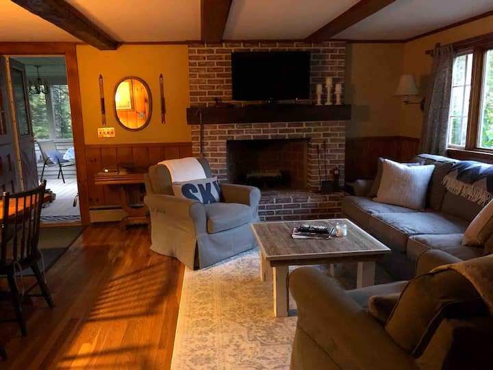 Peaceful Cozy Home In The Heart Of North Conway - Conway, NH