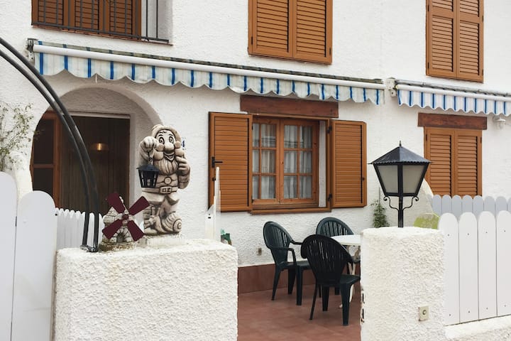 Casa Completa En Playa Costa Dorada Con Piscina - Comarruga