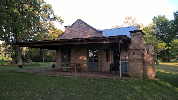 Campito La Lejanía En Capilla Del Señor - Argentina