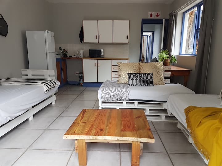 1 Bedroom Duplex Apartment - Mossel Bay
