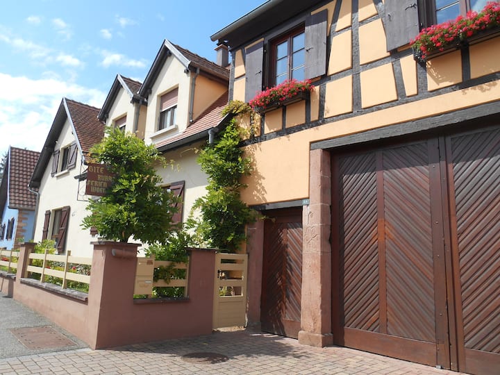 Une Chambre D'hôtes+ Petits Déjeuners De 2 Pers - Dambach-la-ville