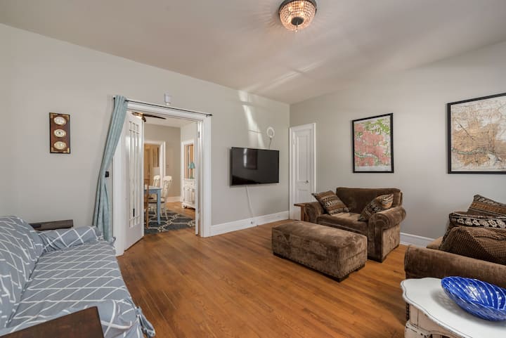 Historic Full Floor Unit In The Heart Of Rva - Richmond, VA