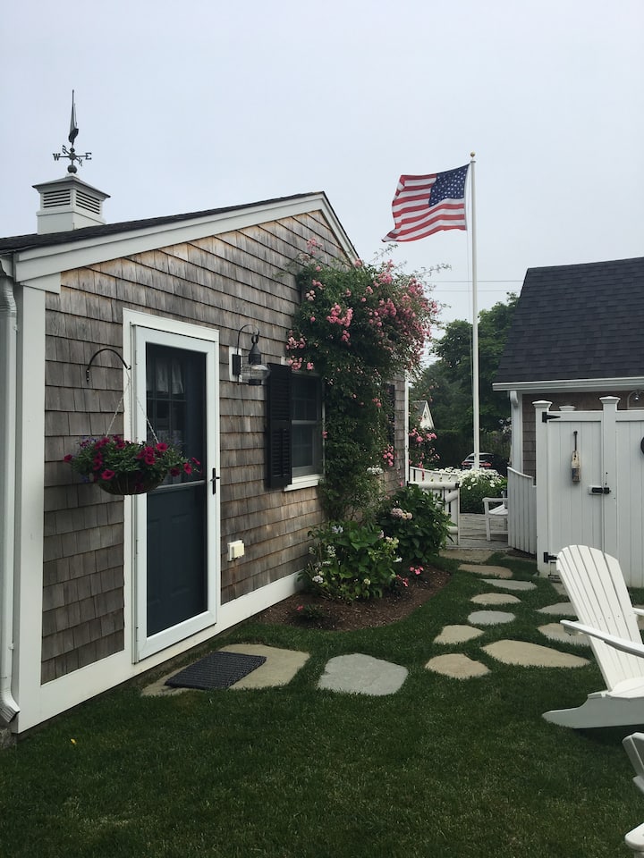 Pristine Beach Cottage In Heart Of Harwichport! - Harwich