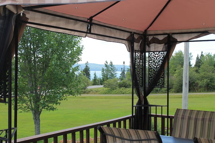 Bright Cottage With Sweeping Bras D'or Lake Views - Cape Breton Island