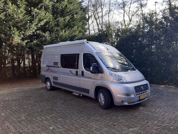 Camper To Travel - Haarlem