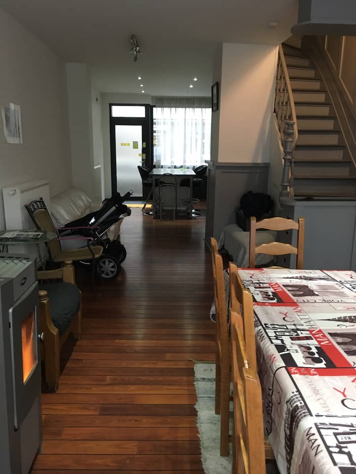 2 Belles Chambres Dans Une Magnifique Maison - Dinant