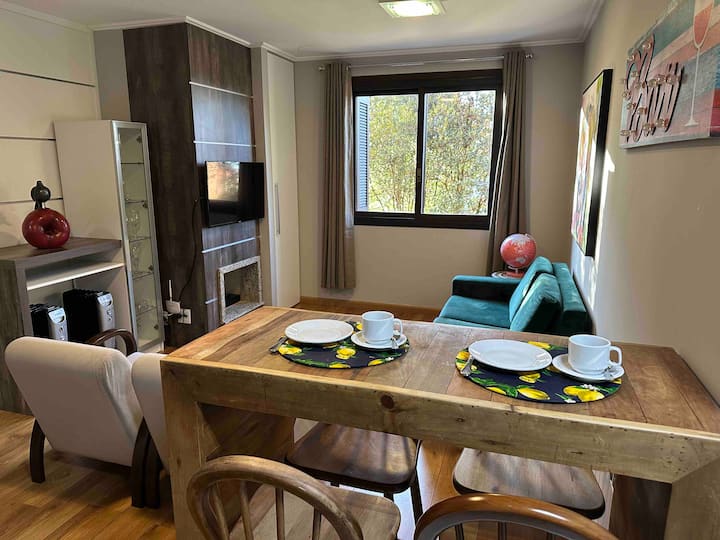 Knorville · Aconchego Serrano No Melhor De Gramado - Gramado