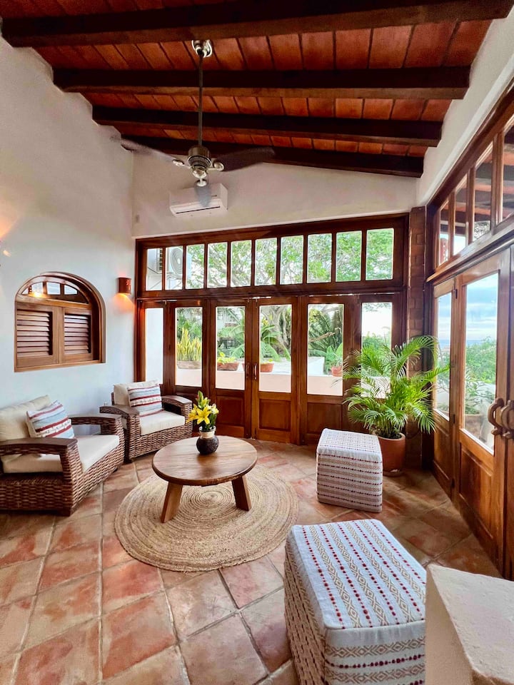 Casa Guacamayo, In Downtown Sayulita, Ocean View - Sayulita
