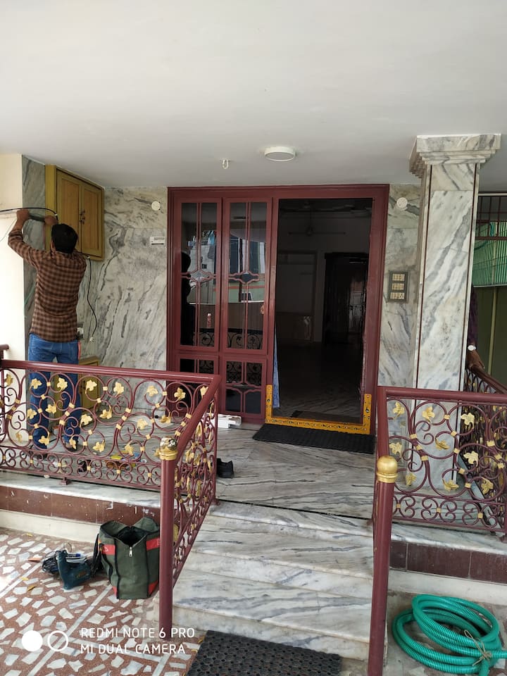 Sri Sai Soudha Ac Guest House  & Function Hall - Vijayawada