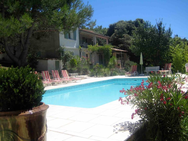 Belle Villa Piscine Provence Climatisée - Uzès
