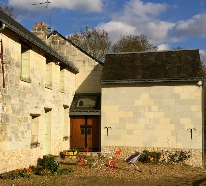 Maison à La Campagne à 6 Km De Saumur 农场别墅 - Saumur