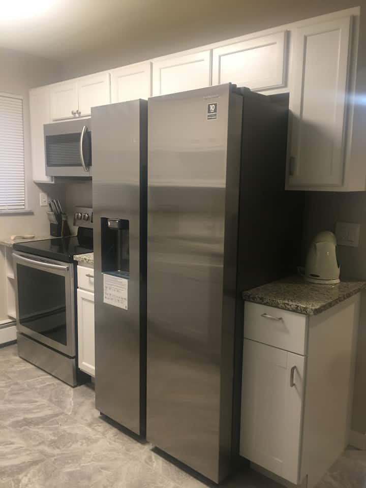 Modern Cozy Apartment - Cincinnati, OH