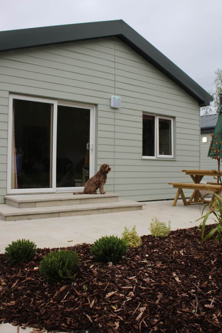 Beautiful Woodland Lodge On Upper Lough Erne - Fermanagh
