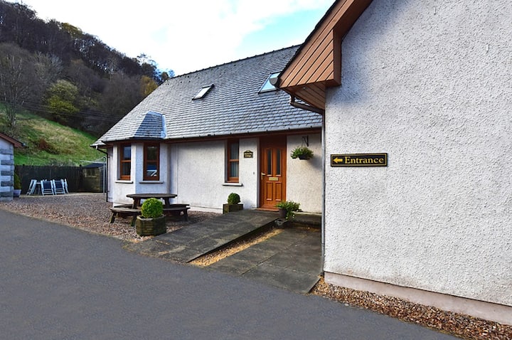 Modern 3 Bedroom House In Fort William Centre - Fort William