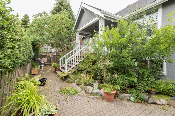 Comfy, New 1 Br Suite In Great Vancouver Location - Vancouver