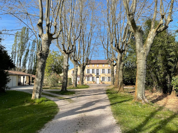 Elegantes Herrenhaus Im Boutique Stil - Lac de Mondély